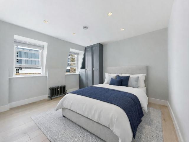 1 Bedroom Apartment, Duck Lane, Soho W1F