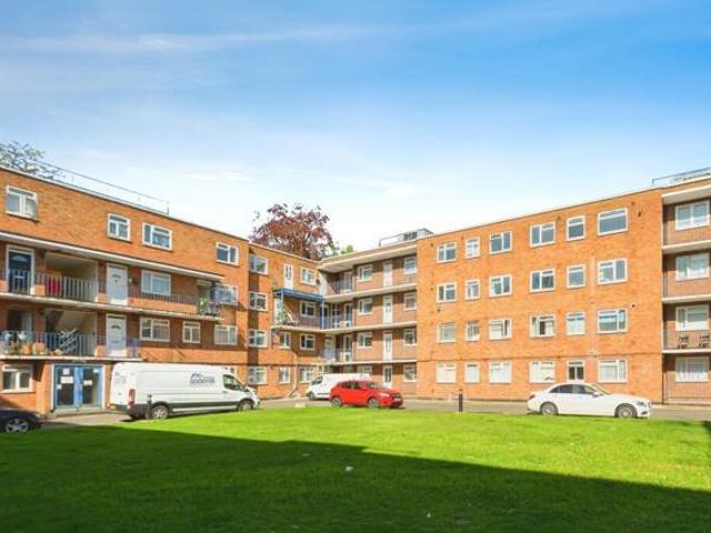 1 Bedroom Apartment Dunstable Central Bedfordshire 98262857
