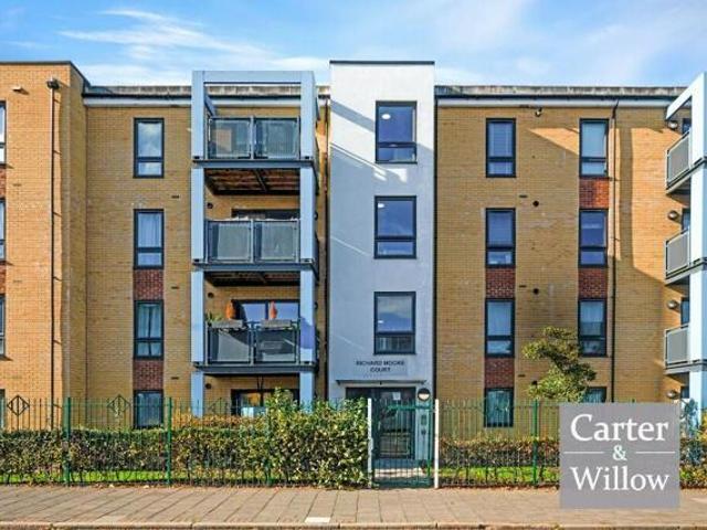 1 Bedroom Apartment Dagenham Great London LS100684904
