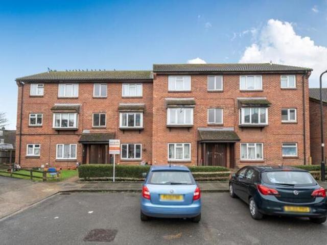 1 Bedroom Apartment Ealing Greater London LS100456592
