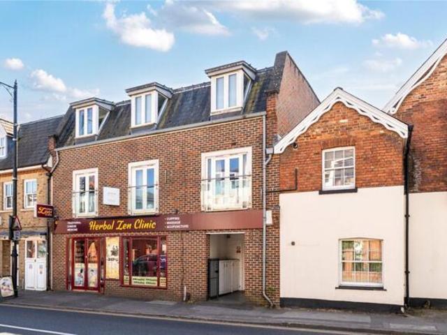 1 Bedroom Apartment East Molesey Surrey 101797018