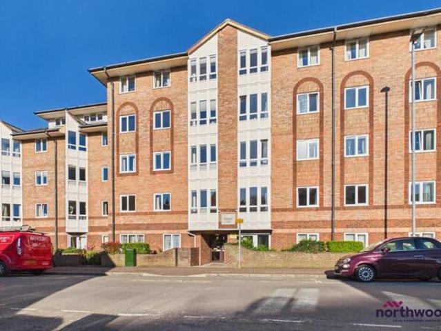 1 Bedroom Apartment Eastbourne East Sussex 101168630