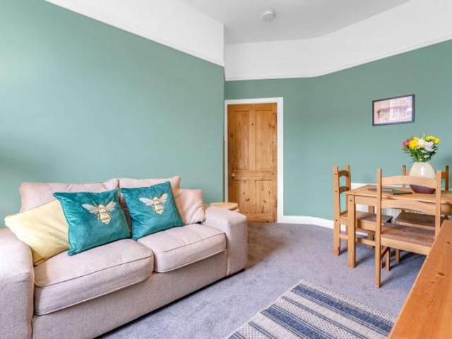 1 Bedroom Apartment Edinburgh Edinburgh 85625301