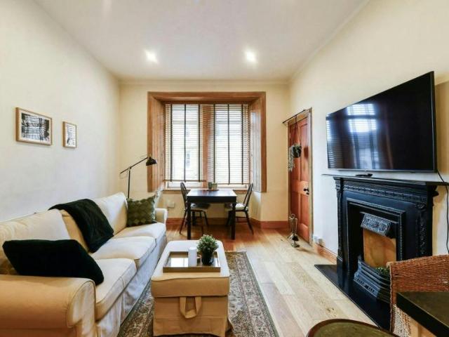 1 Bedroom Apartment Edinburgh Edinburgh LS101588062