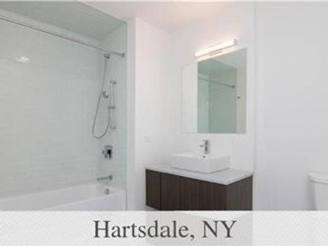 1 bedroom Apartment Enjoy Glasshouse luxurious Building where diverse layouts
