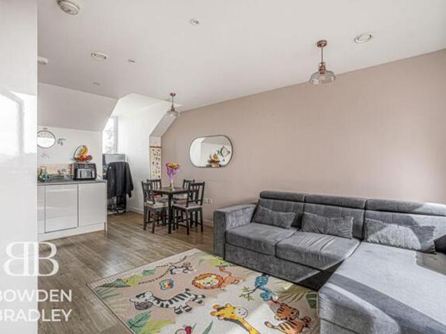 1 Bedroom Apartment Epping Forest Greater London LS100615242