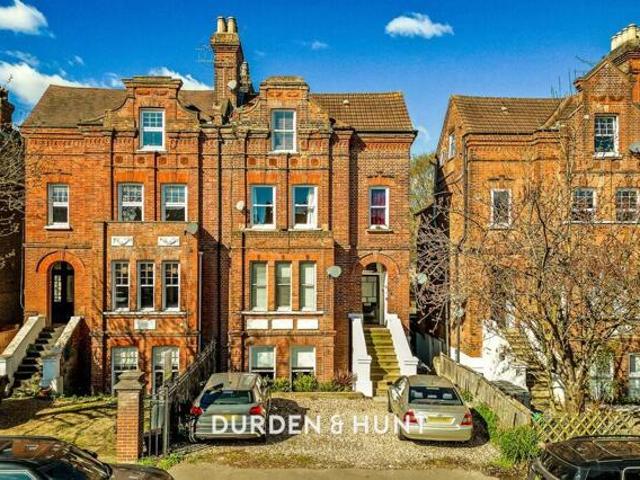 1 Bedroom Apartment Epping Forest Greater London LS101025780
