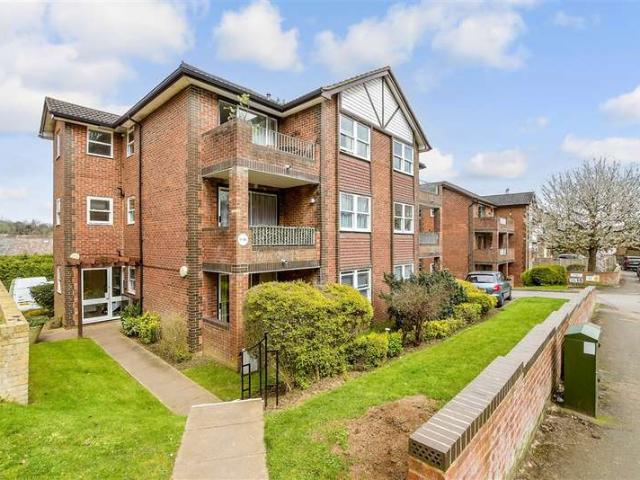 1 Bedroom Apartment Flat