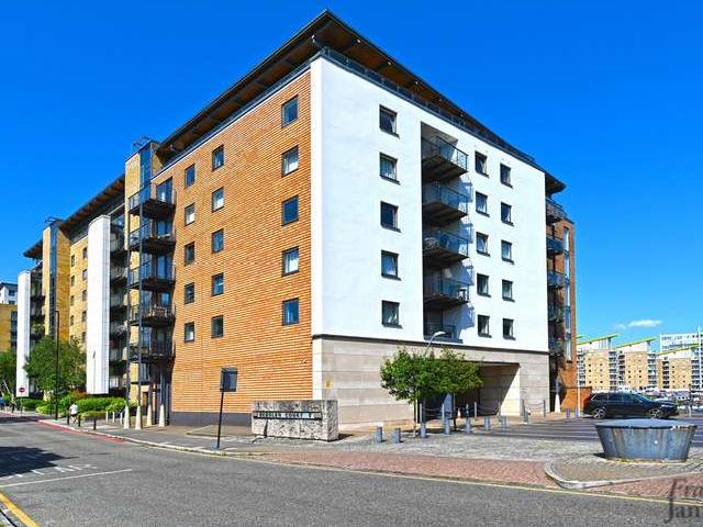1 Bedroom Apartment Flat