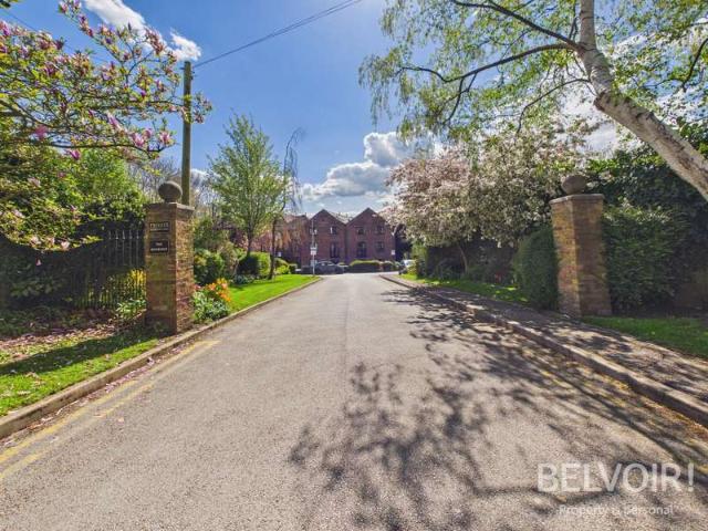 1 Bedroom Apartment Flat