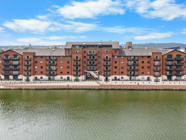 1 Bedroom Apartment Flat