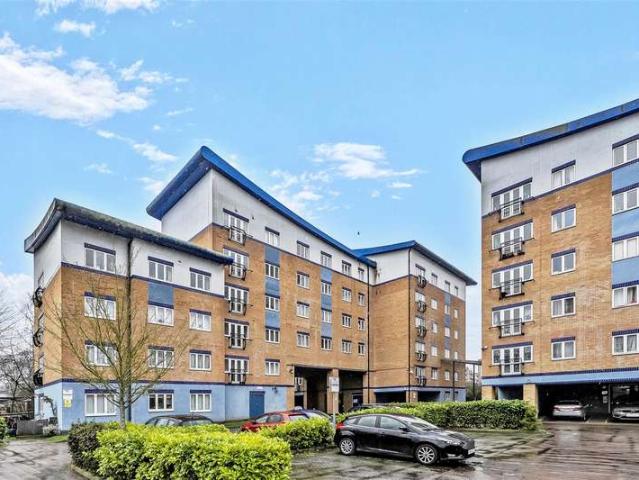 1 Bedroom Apartment Flat