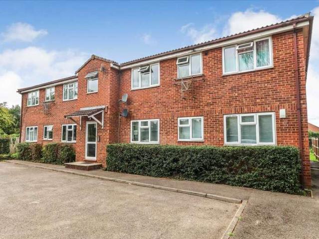 1 Bedroom Apartment Flat