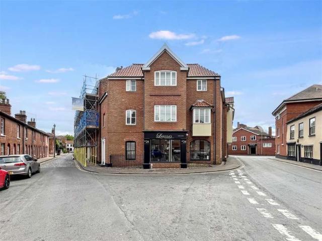 1 Bedroom Apartment Flat