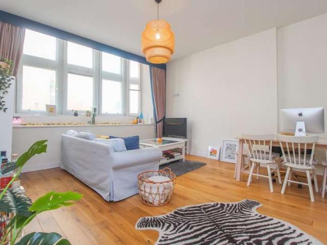 1 Bedroom Apartment Flat