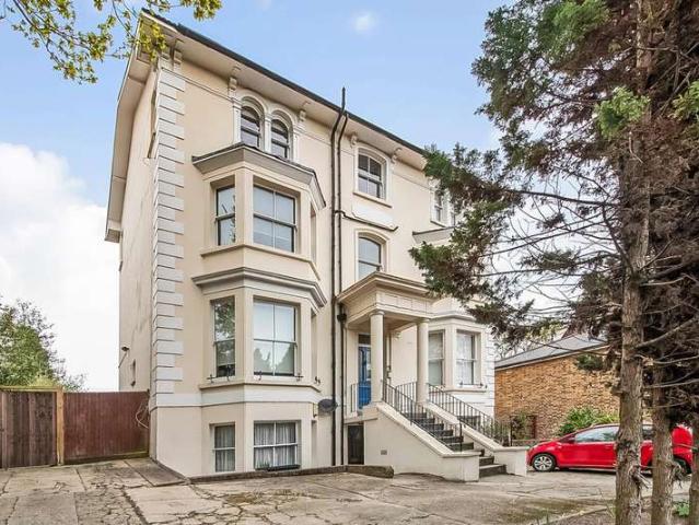 1 Bedroom Apartment Flat