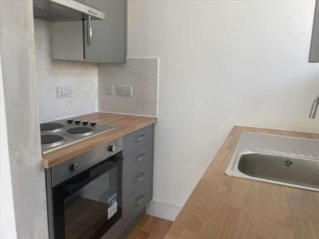 1 Bedroom Apartment Flat