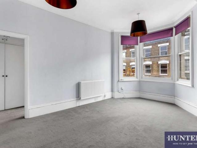 1 Bedroom Flat
