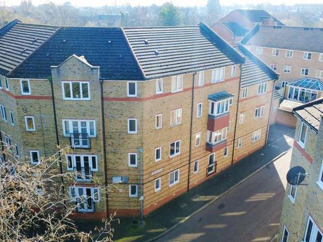 1 Bedroom Apartment Flat