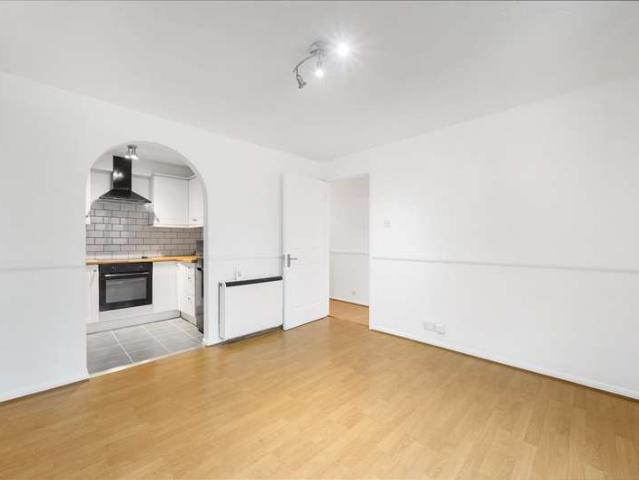 1 Bedroom Apartment Flat