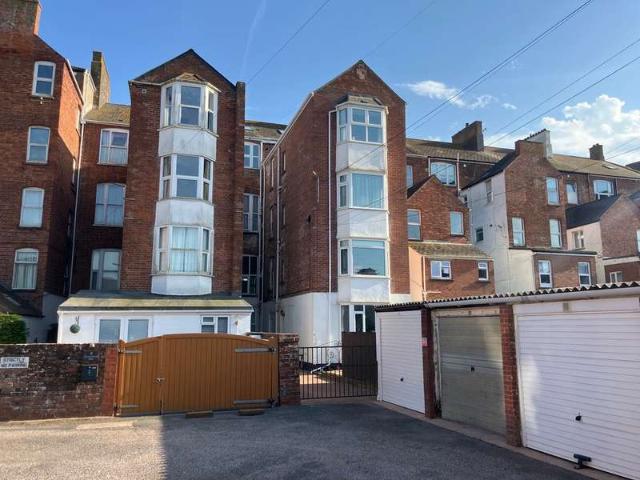 1 Bedroom Apartment Flat