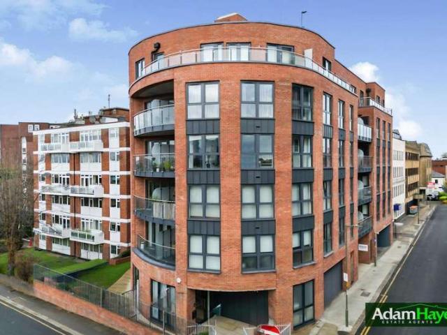 1 Bedroom Apartment Flat