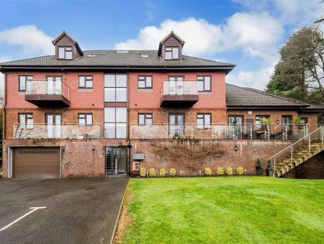 1 Bedroom Apartment Flat