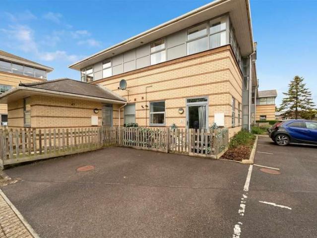 1 Bedroom Apartment Flat