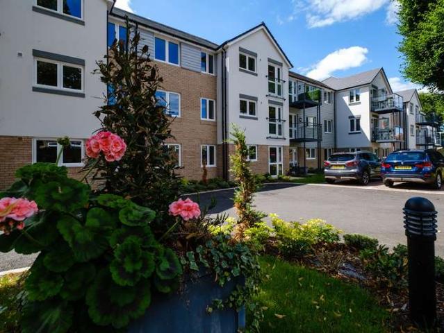 1 Bedroom Apartment Flat