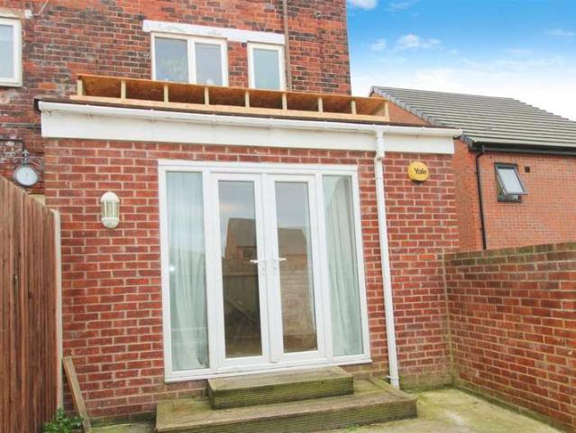 1 Bedroom Apartment Flat