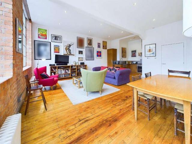 1 Bedroom Apartment Flat