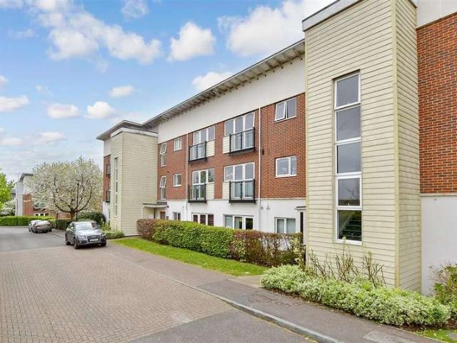 1 Bedroom Apartment Flat