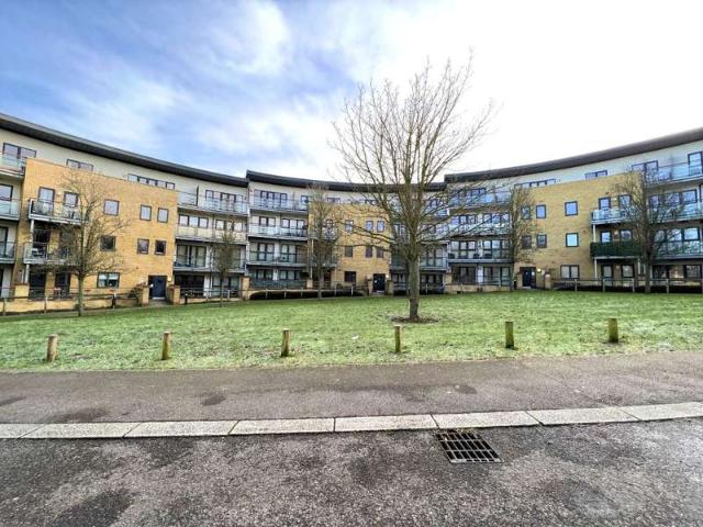 1 Bedroom Apartment Flat