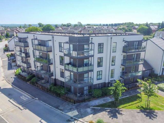 1 Bedroom Apartment Flat