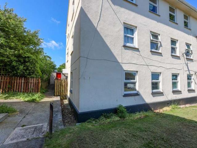 1 Bedroom Apartment Flat