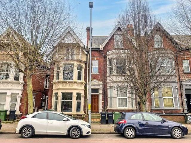 1 Bedroom Apartment Flat
