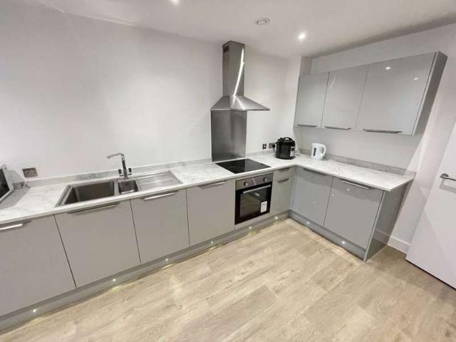 1 Bedroom Apartment Flat