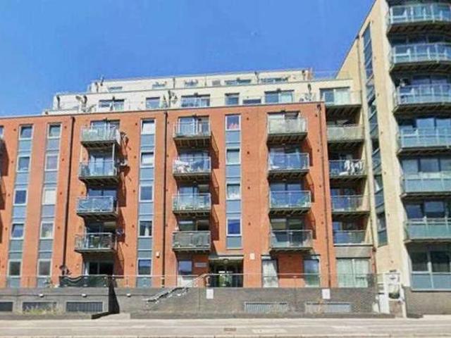 1 Bedroom Apartment Flat