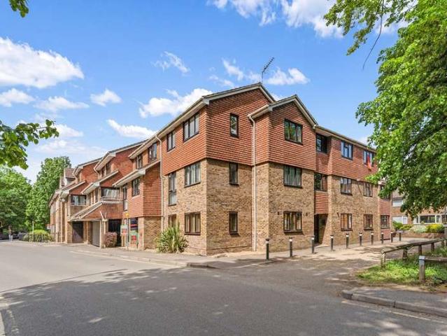 1 Bedroom Apartment Flat