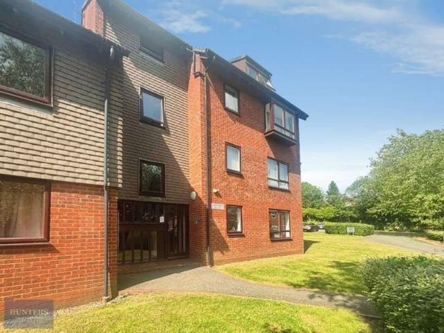 1 Bedroom Apartment Flat