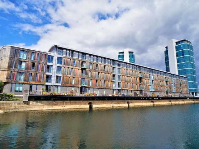 1 Bedroom Apartment Flat