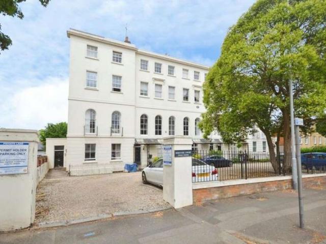 1 Bedroom Apartment Flat