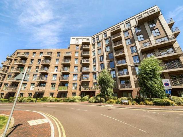 1 Bedroom Apartment Flat