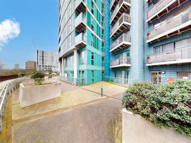 1 Bedroom Apartment Flat
