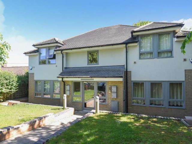 1 Bedroom Apartment Flat