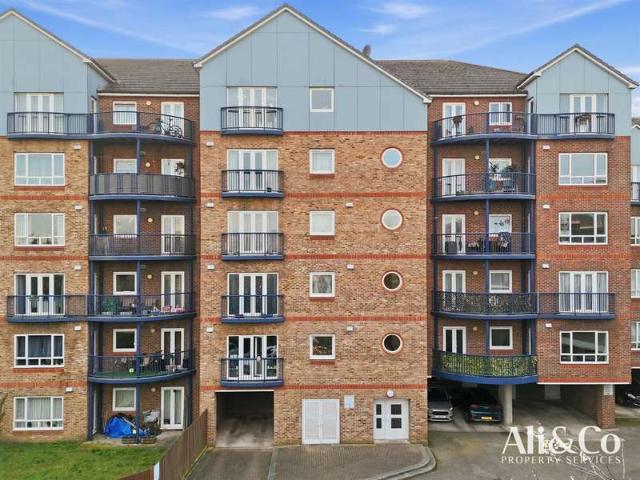 1 Bedroom Apartment Flat