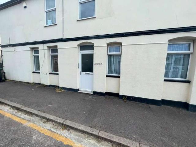 1 Bedroom Apartment Flat
