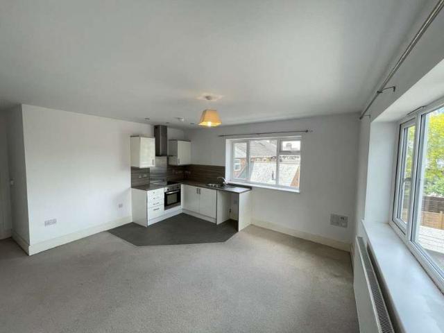 1 Bedroom Apartment Flat