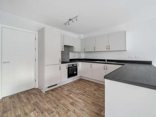1 Bedroom Apartment Flat