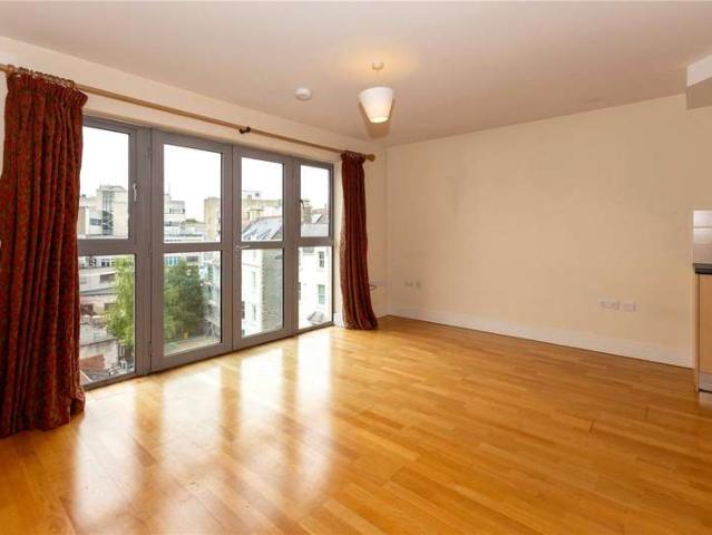 1 Bedroom Apartment Flat